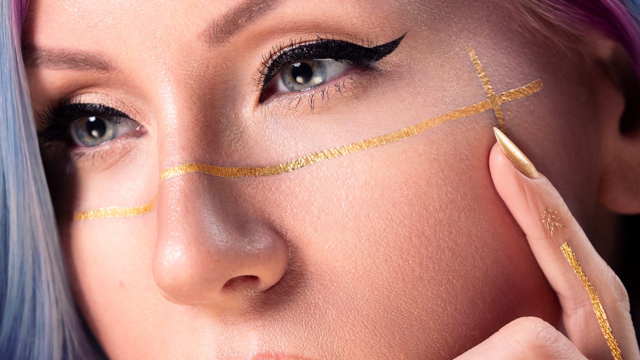 High-End Skin Retouching in Photoshop - Online Photography Course