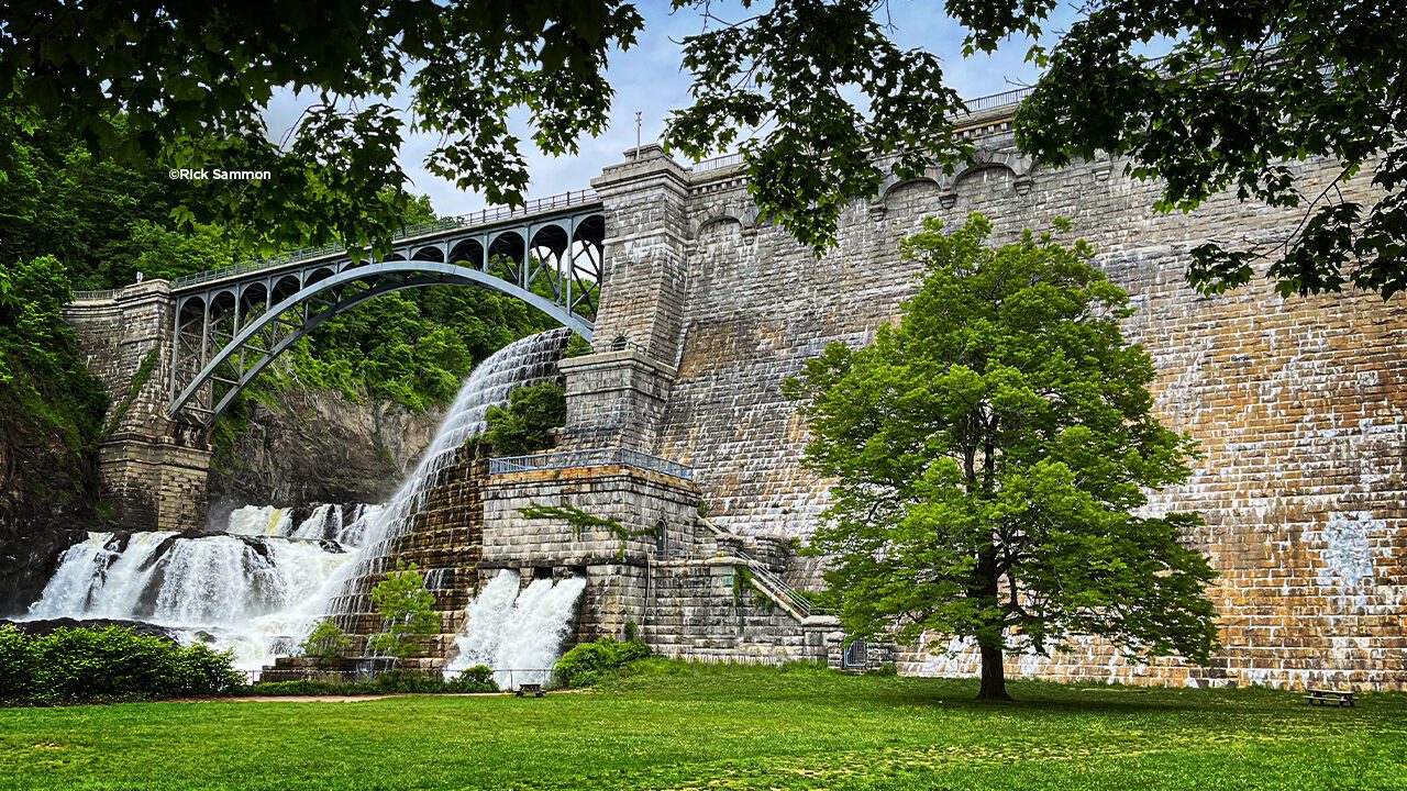 Great Photography Starts in Your Own Hometown - Online Photography Course