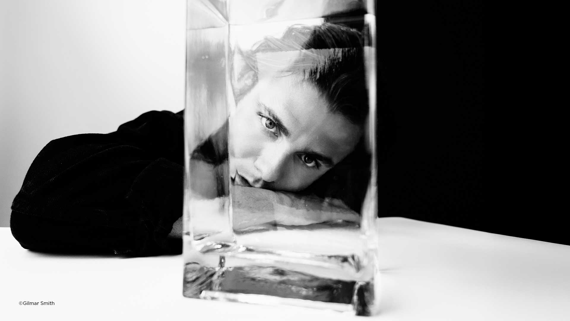 Transforming Simple Elements into Photographic Stories - Online ...